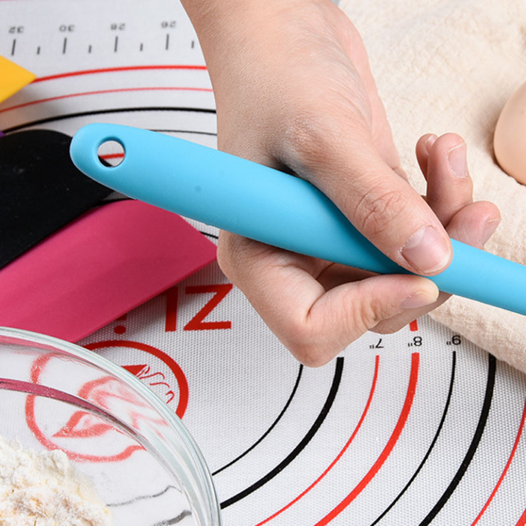 White Label Heat Resistant Food Grade Silicone Baking Mixing Spatulas ...